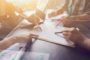 カーボンフットプリント（CFP）とは？メリットや課題、脱炭素への取組み事例をご紹介 – ELCOM SDGsブログ